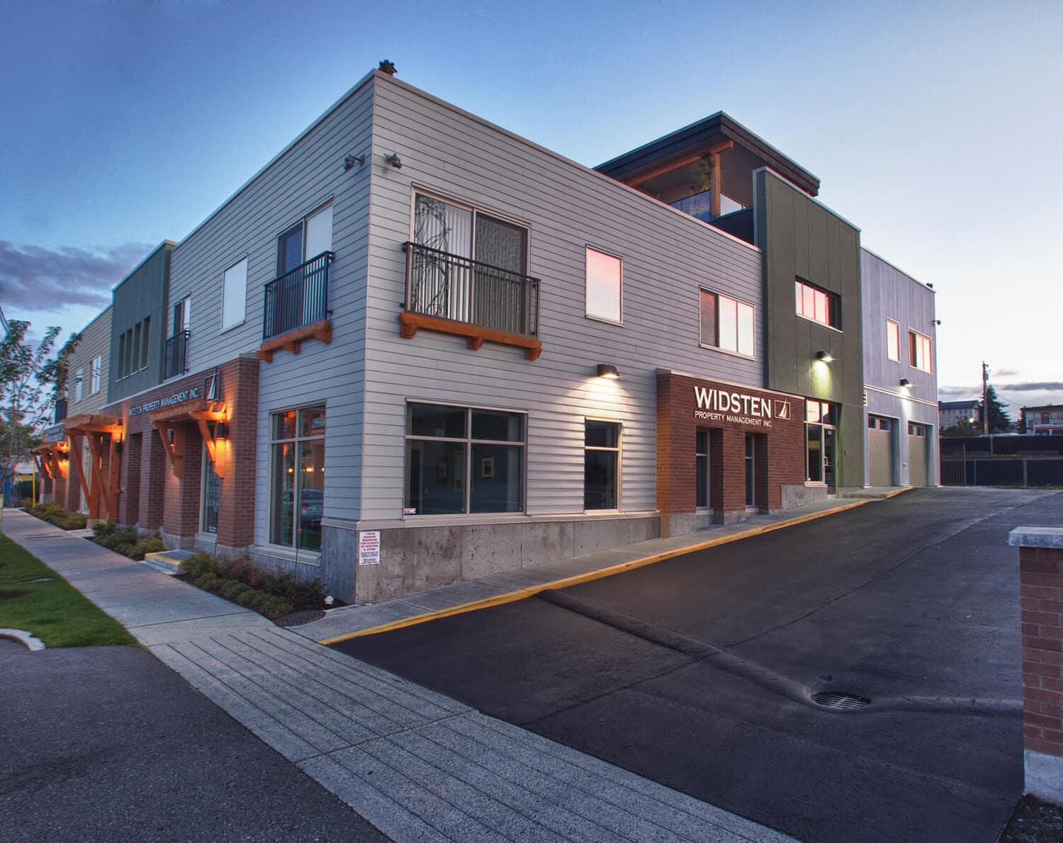 Professional Office Buildings – R.W. (Bob) Wall Ltd.